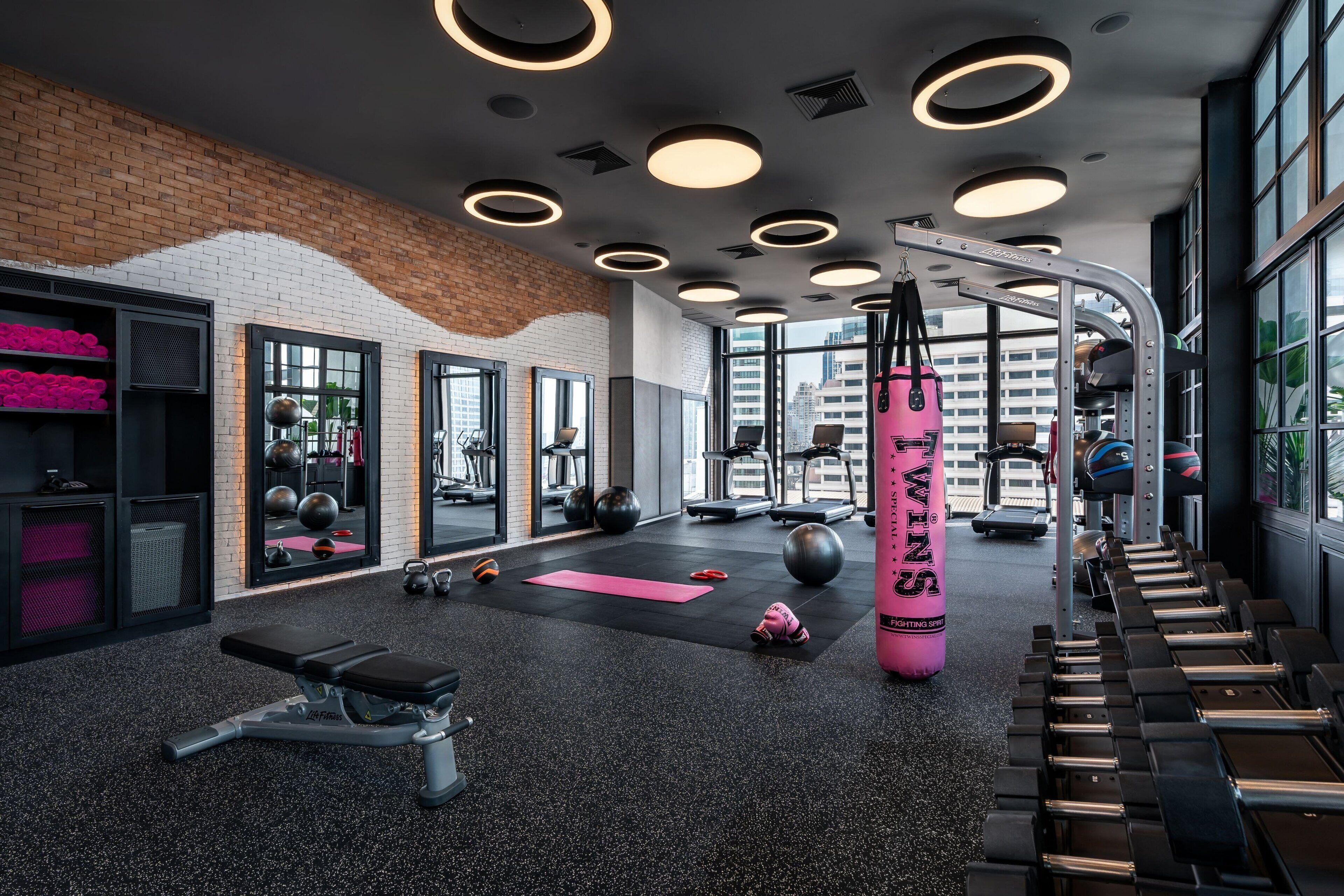 HOTEL MOXY BANGKOK RATCHAPRASONG, BANGKOK